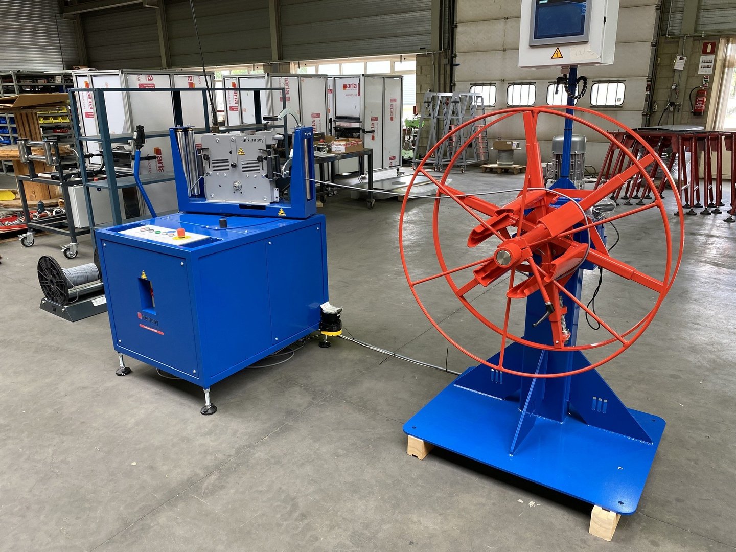 Wikkelmachine Ven-RW-100 | Venrooy Cable Equipment